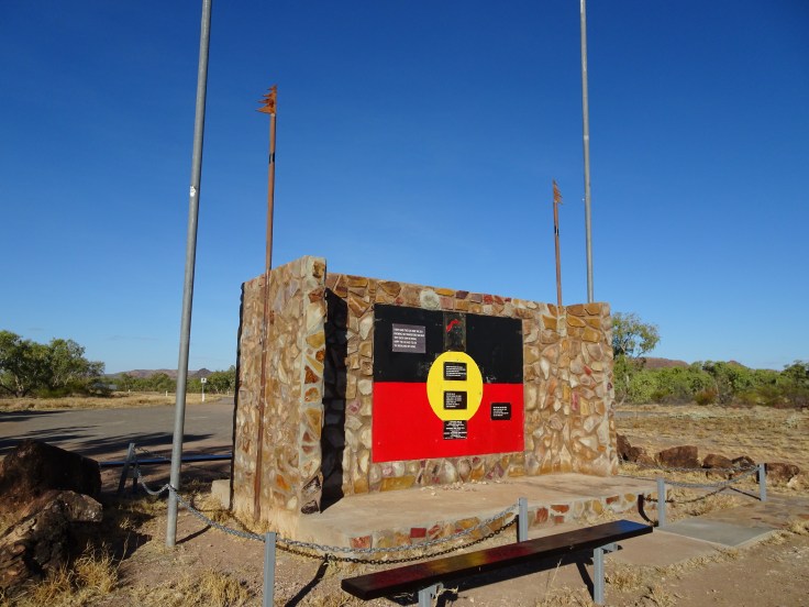 Making it to the Northern Territory (PT 2): Termite Mounds, Bras and ...